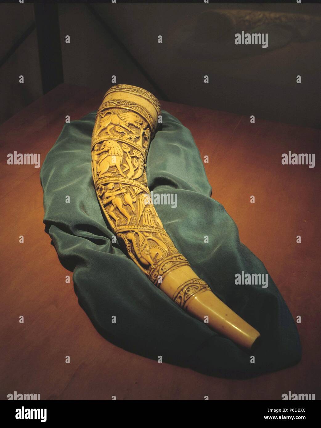 Olifante hi-res stock photography and images - Alamy