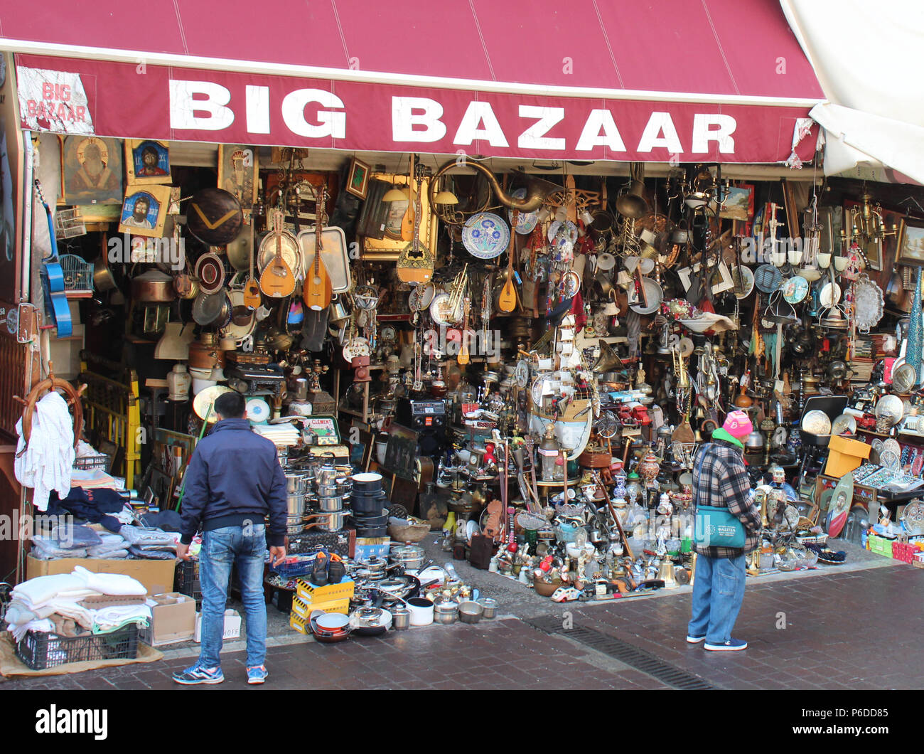 Bazaar Athens High Resolution Stock Photography and Images - Alamy