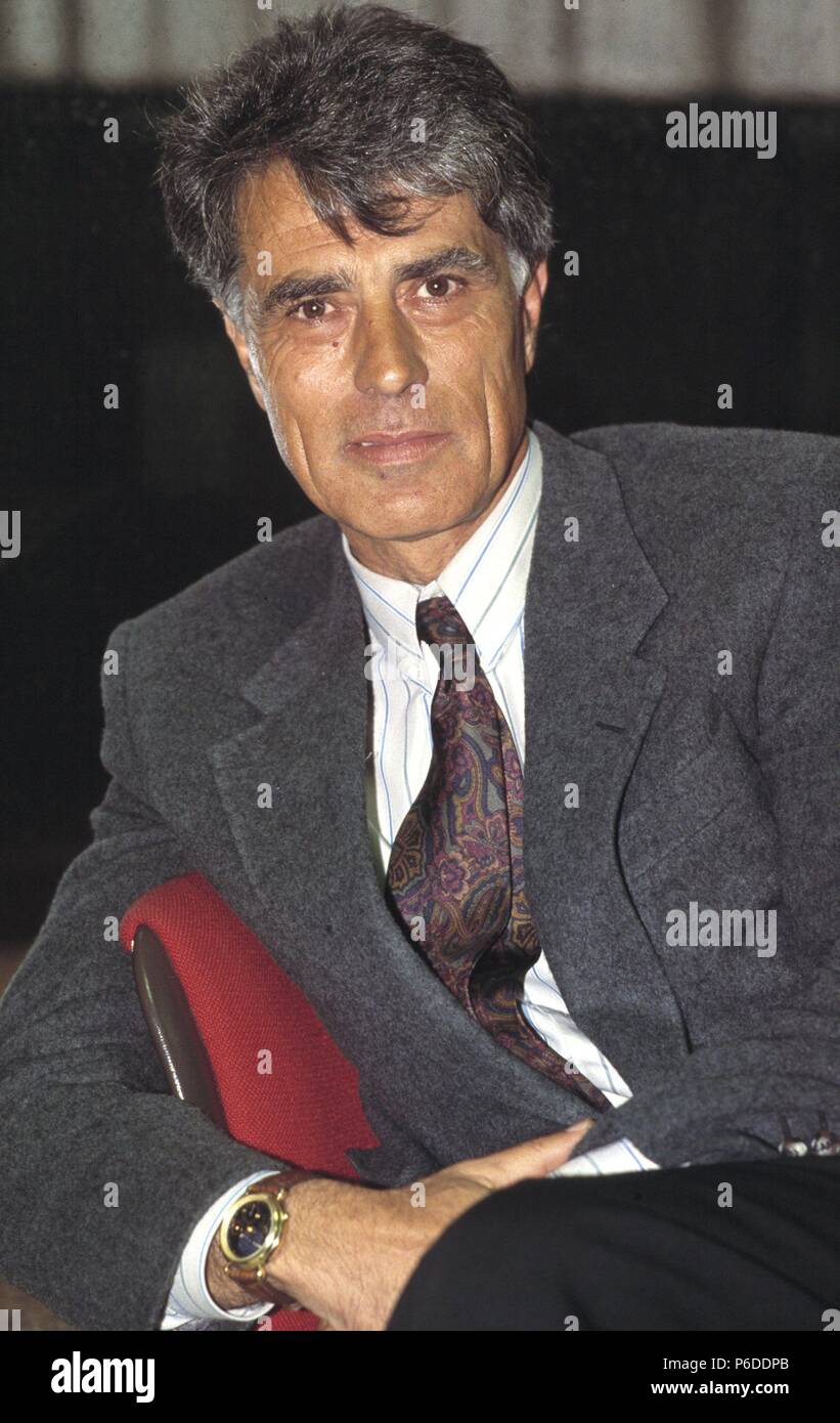 Periodista hi-res stock photography and images - Alamy