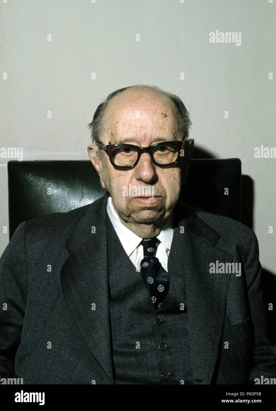 Gil robles hi-res stock photography and images - Alamy