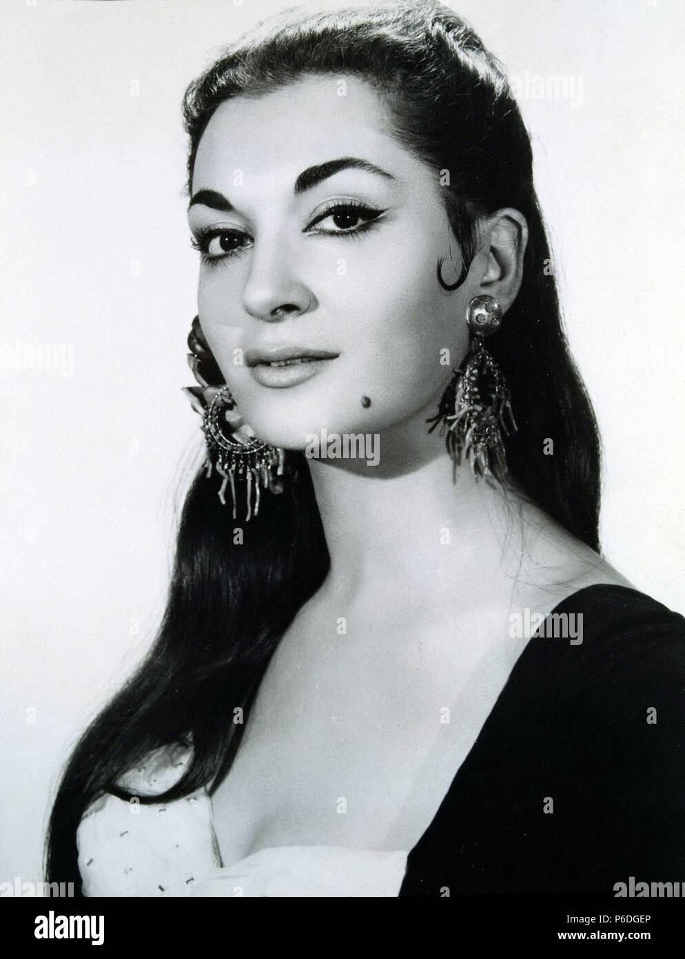 MIKAELA. MICAELA RODRIGUEZ CUESTA. CANTANTE ESPAÑOLA. SEVILLA 1935 ...