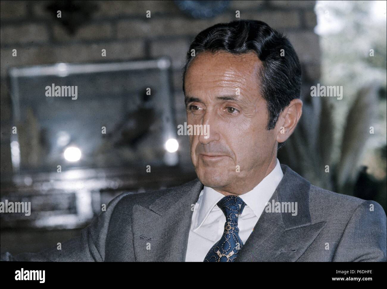LOPEZ BRAVO , GREGORIO. POLITICO ESPAÑOL. MADRID 1923-1985. FOTO DEL AÑO 1975 Stock Photo - Alamy