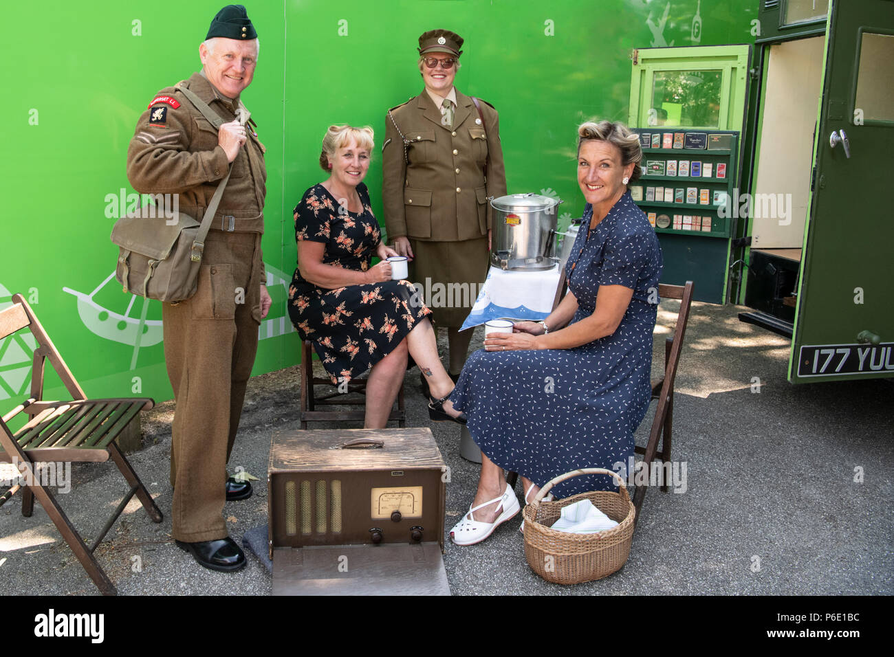 Army_soldiers hi-res stock photography and images - Alamy