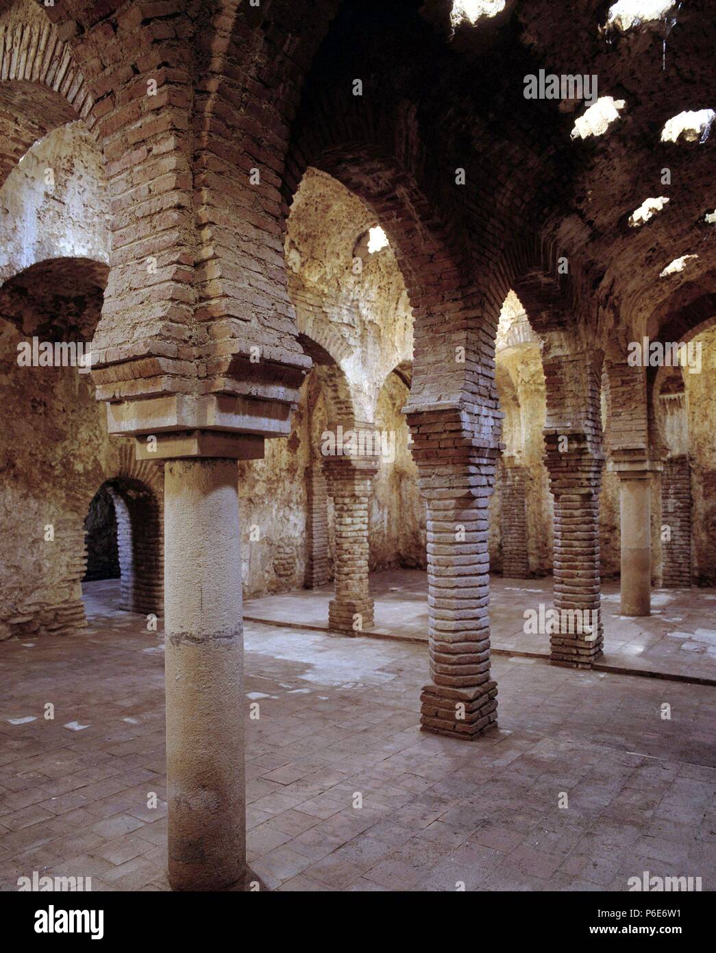 Arte arabe hi-res stock photography and images - Alamy