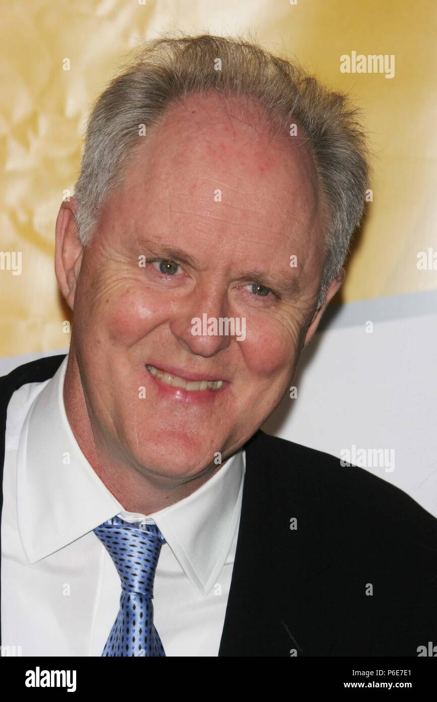 Photo with john lithgow hi-res stock photography and images - Alamy