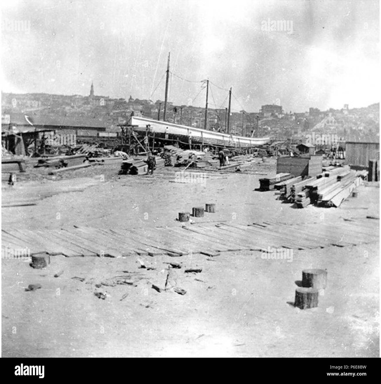 English shipyards hi-res stock photography and images - Alamy