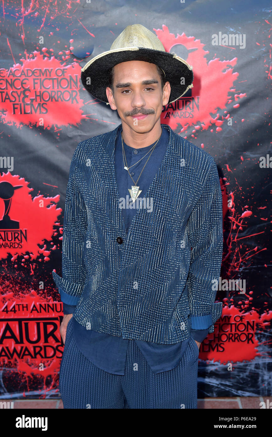 Ray santiago hi-res stock photography and images - Alamy