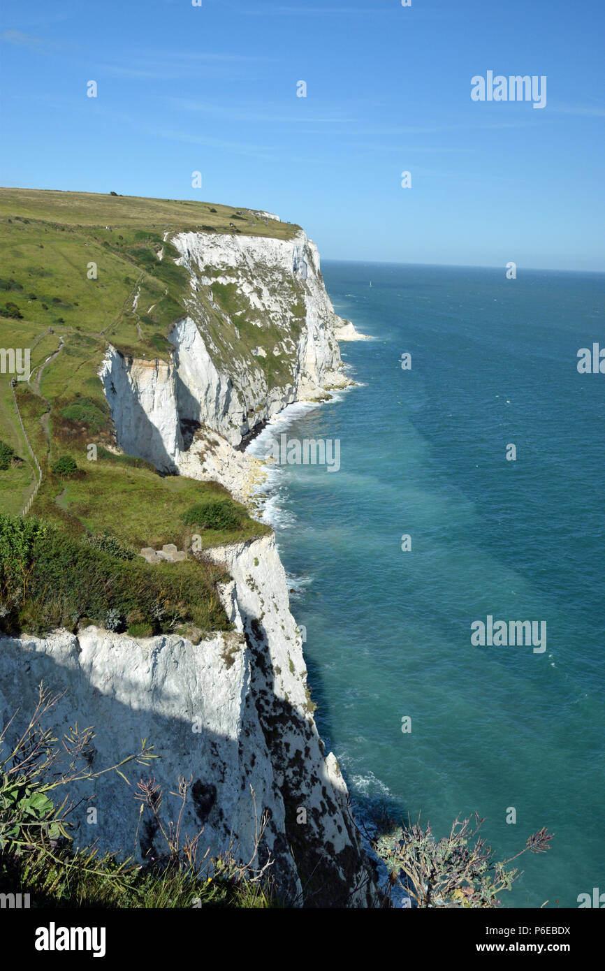 English channel to chalk cliffs hi-res stock photography and images - Alamy