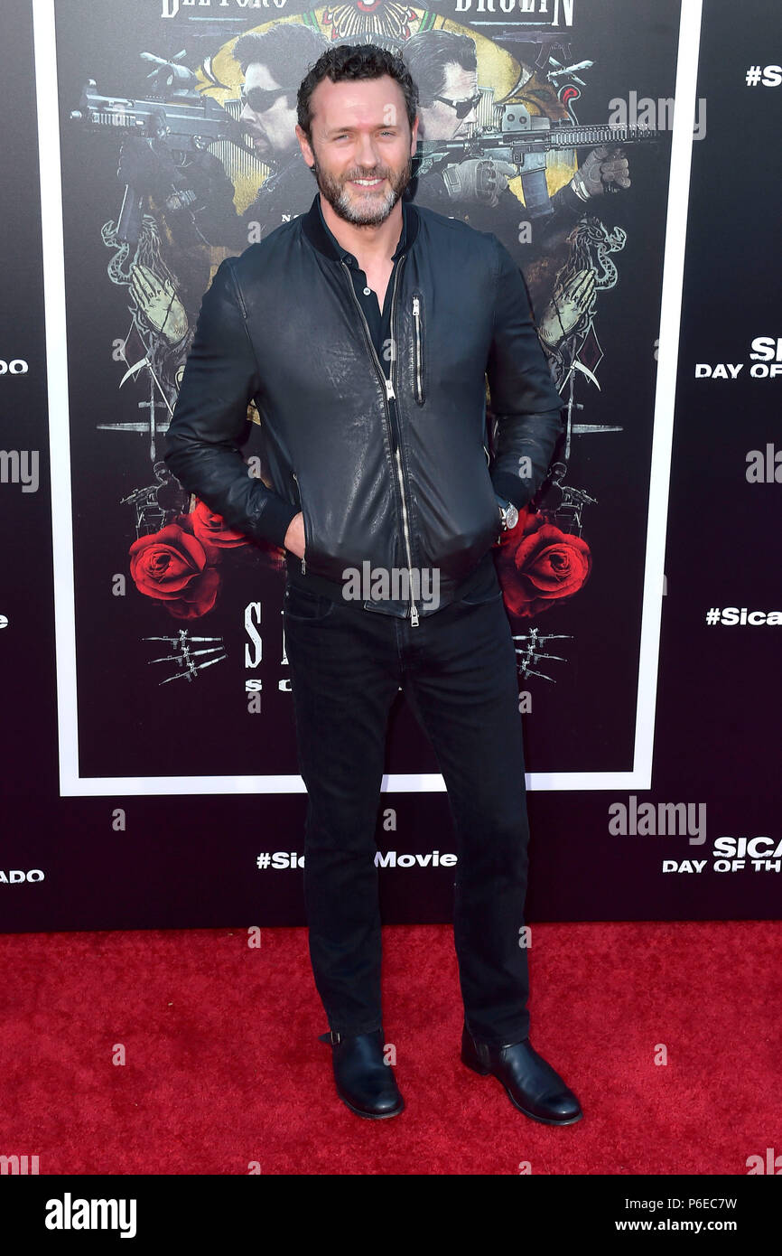 Jeffrey Mace's Instagram, Twitter & Facebook on IDCrawl