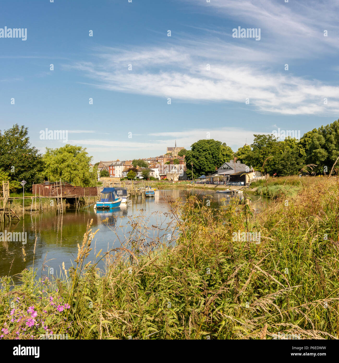 Arundel town centre hi-res stock photography and images - Alamy