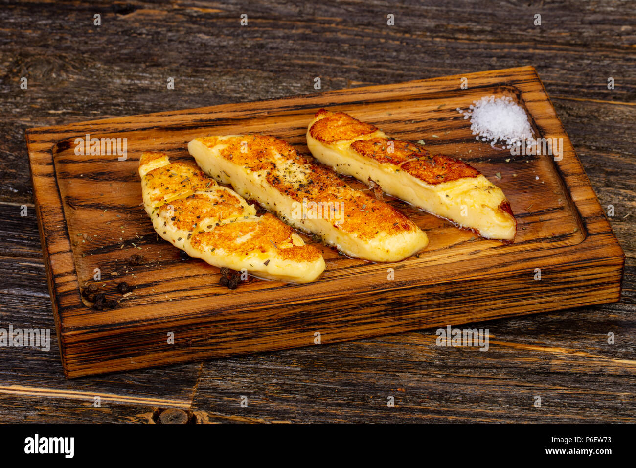 Grilled Greek Traditional Halloumi cheese Stock Photo - Alamy