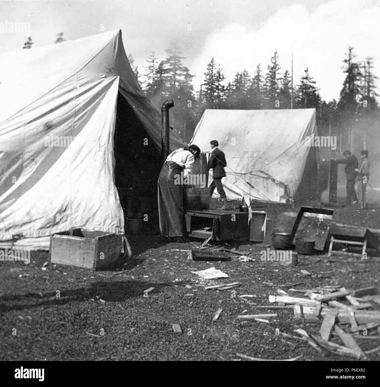 Military personnel tents Black and White Stock Photos & Images - Alamy