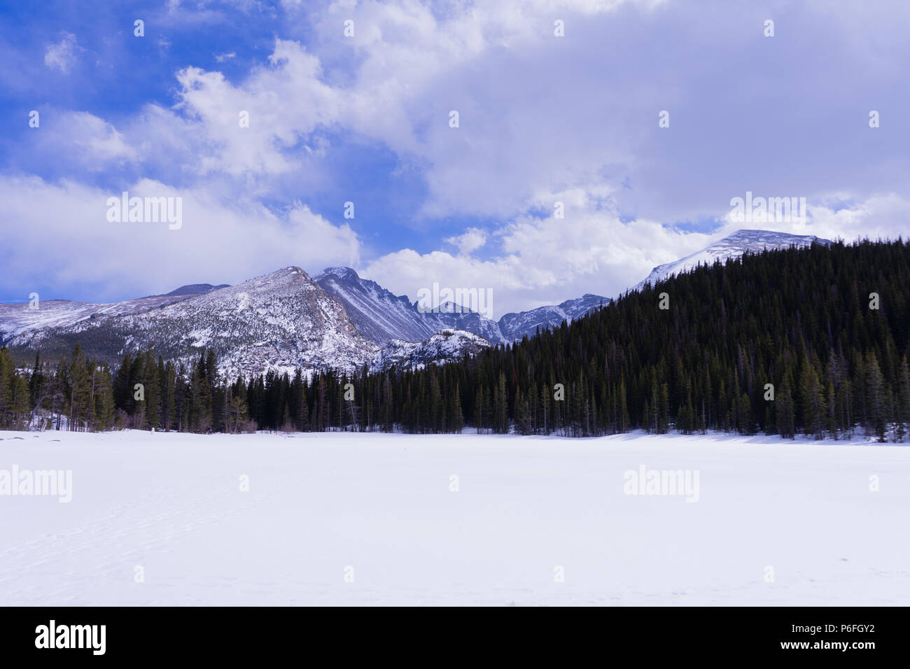 Surrouding hi-res stock photography and images - Alamy