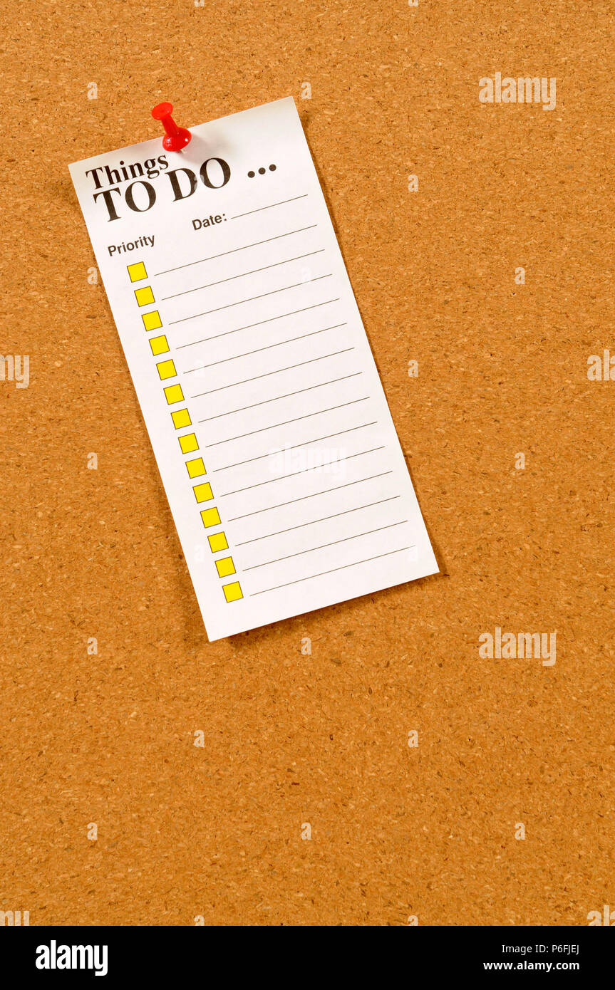 To Do List pinned to a cork bulletin board Stock Photo - Alamy