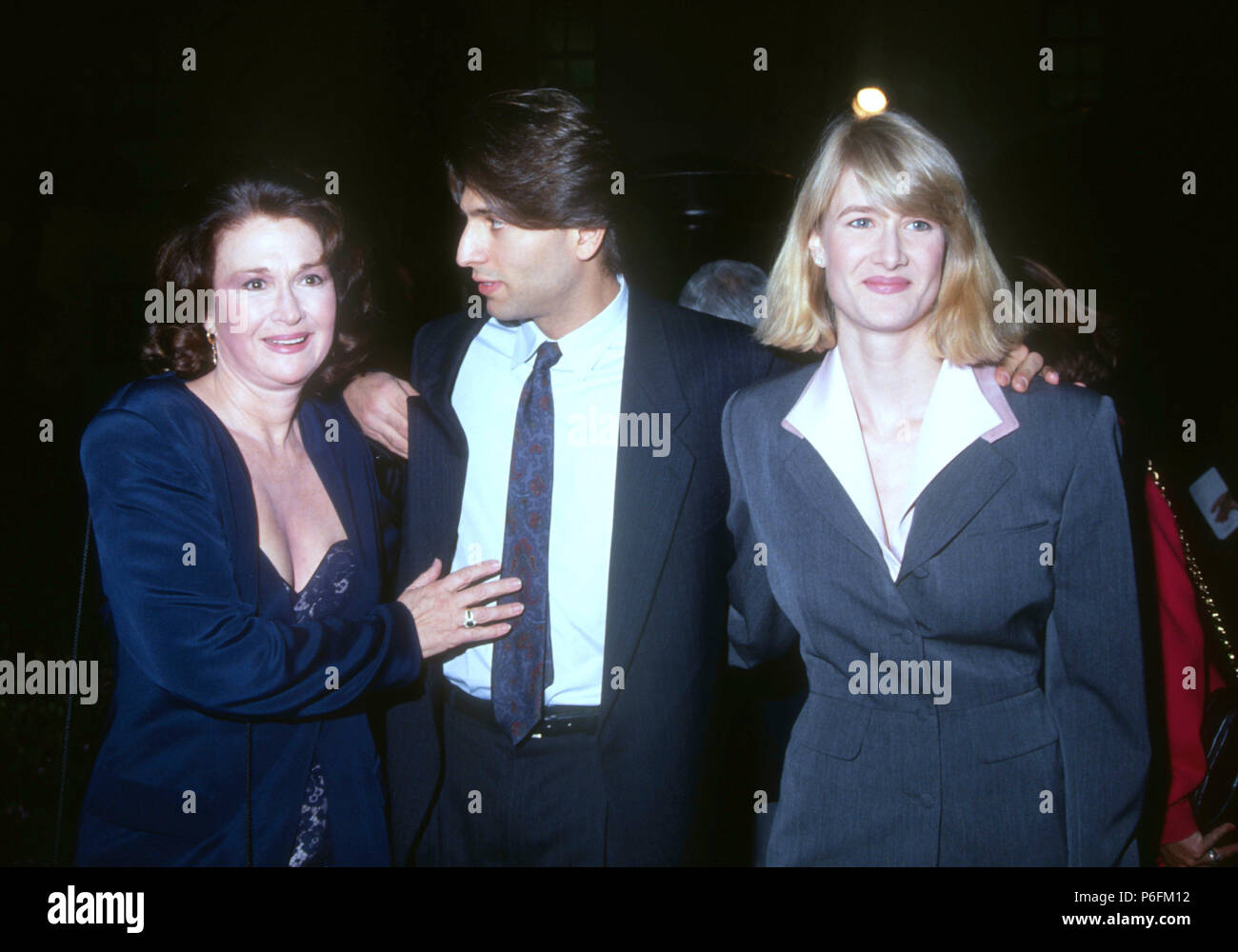 Diane ladd laura dern red carpet hi-res stock photography and images ...