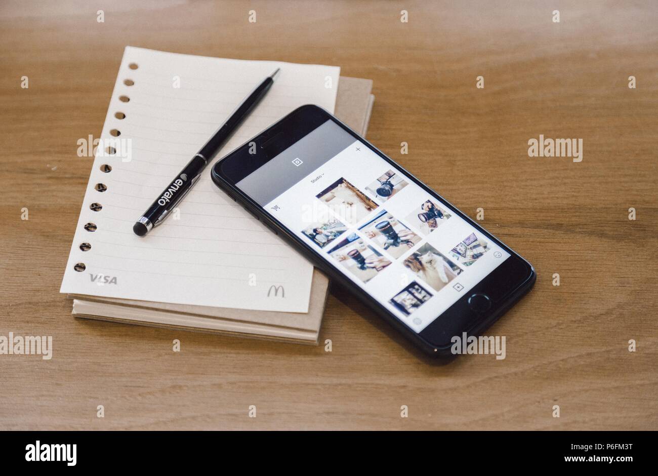 Apple Mobile Devices High Resolution Stock Photography and Images - Alamy