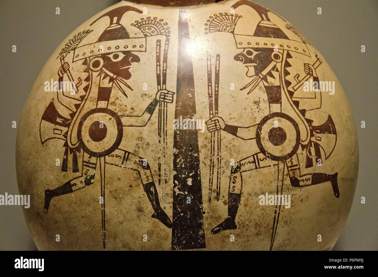 Moche warrior hi-res stock photography and images - Alamy