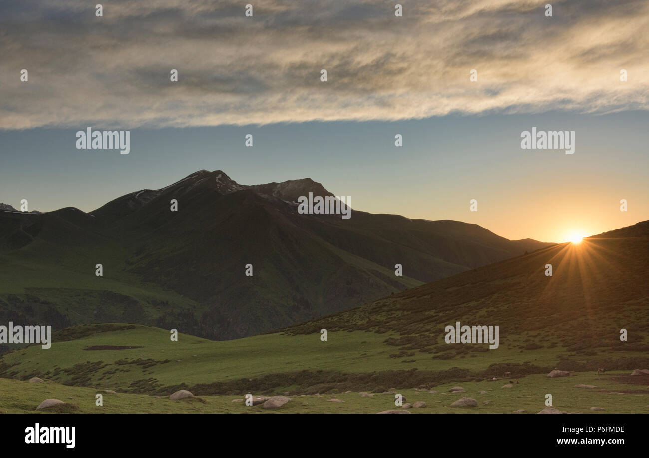Magical alpine sunset, Keskenkija Trek, Jyrgalan, Kyrgyzstan Stock ...