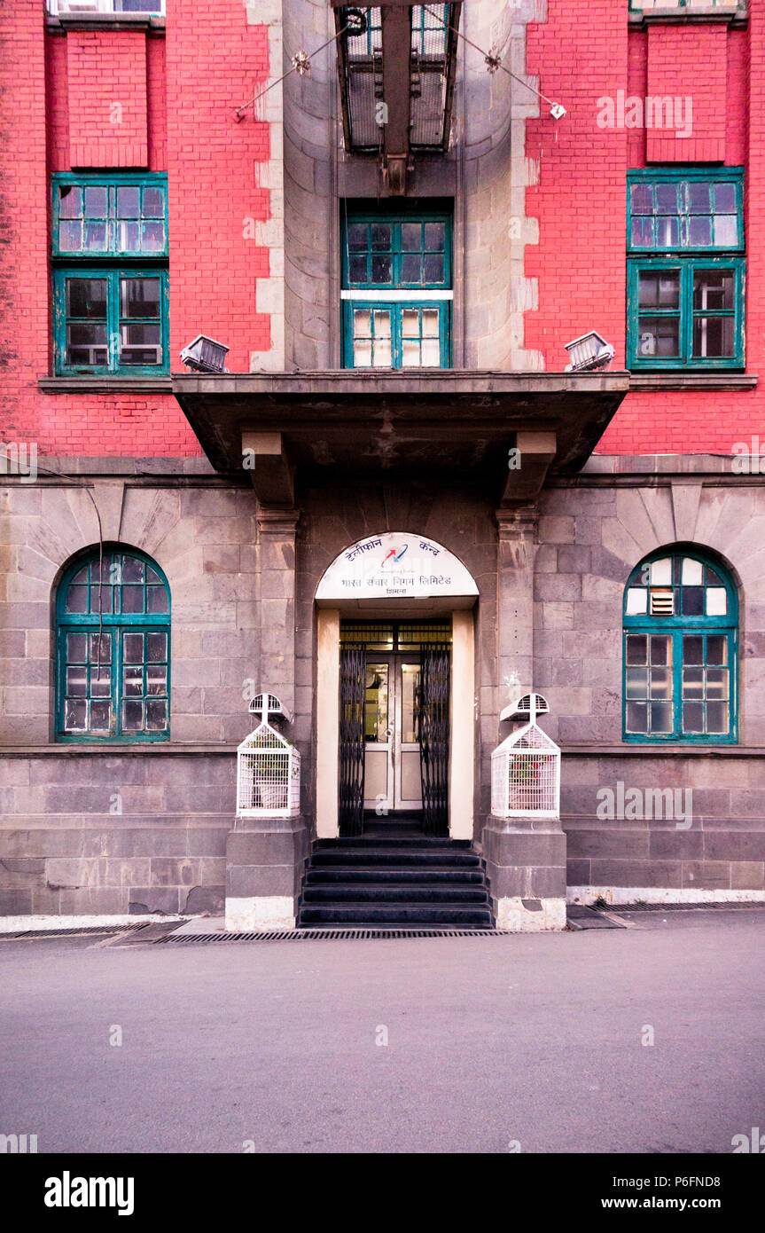 Shimla, India - 25th Apr 2018: Entry gate of a BSNL bharat Sanchar ...