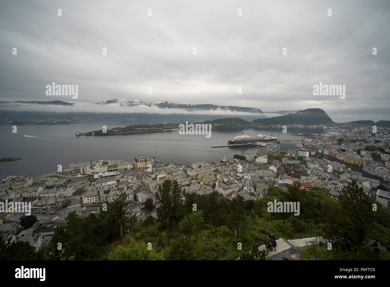Rebuild after a major fire in 1904 mostly in Art Nouveau architecture ...