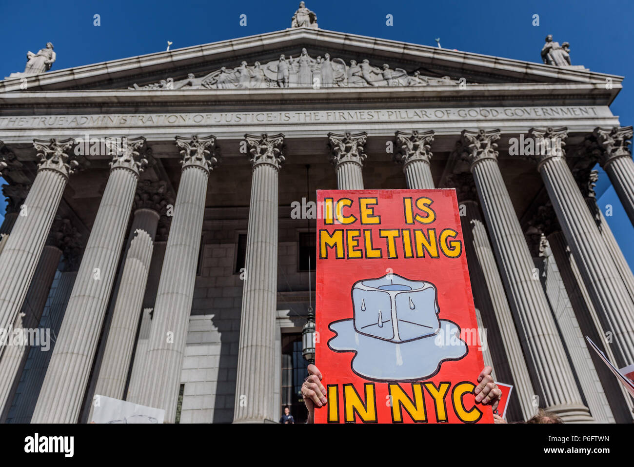 26 federal plaza hi-res stock photography and images - Alamy