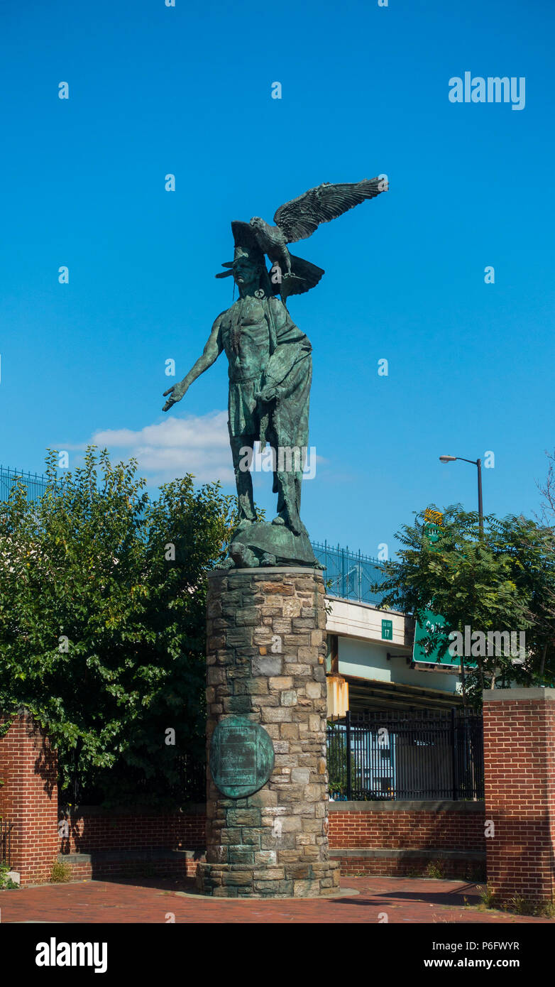 Tamanend statue hi-res stock photography and images - Alamy