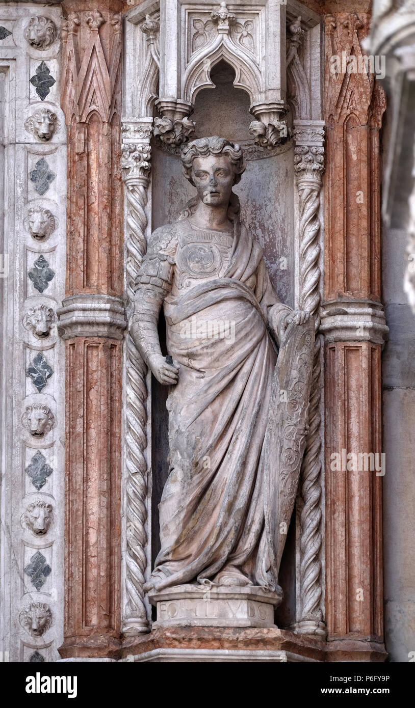Statue on the Porta della Carta, detail of the Doge Palace, St. Mark ...