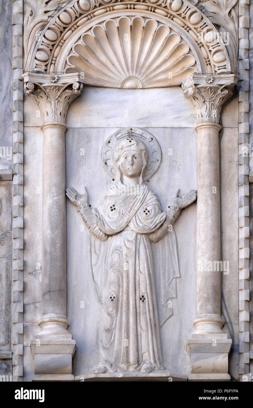 The Aedicule Stock Photos & The Aedicule Stock Images - Alamy