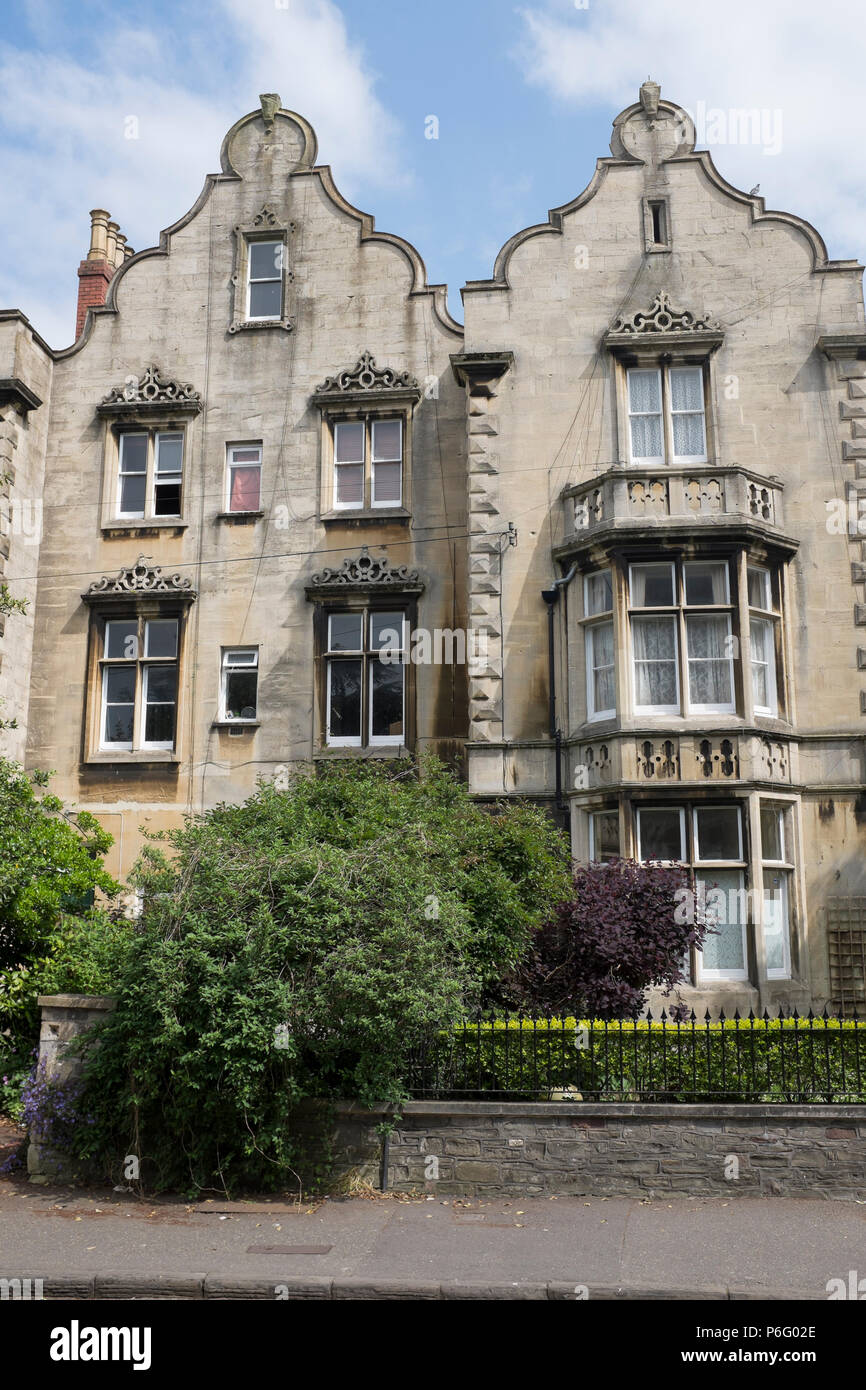 Cotham houses hi-res stock photography and images - Alamy