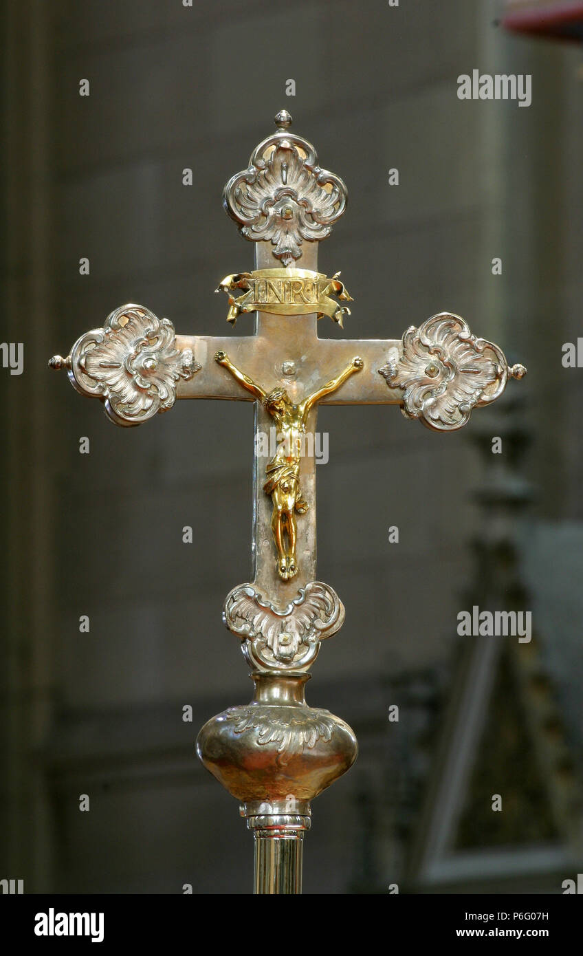 Processional cross hi-res stock photography and images - Alamy