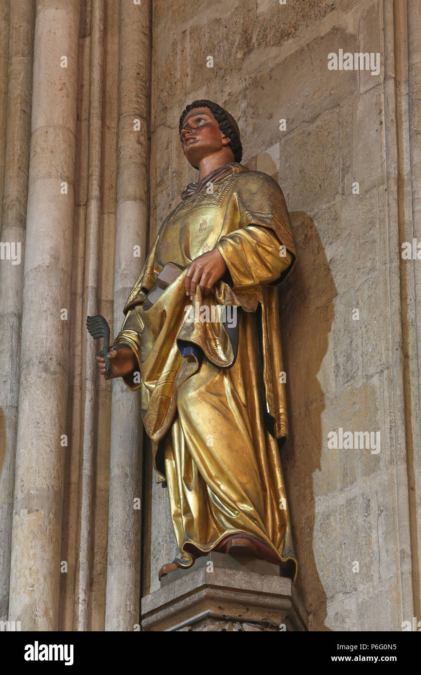 Saint Stephen, statue in Zagreb cathedral dedicated to the Assumption ...