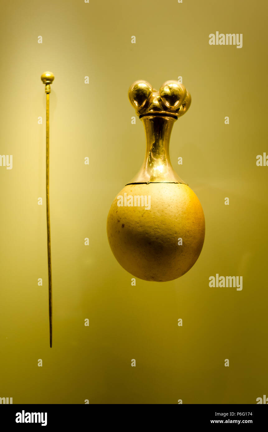 Pre columbian gold museum hi-res stock photography and images - Alamy