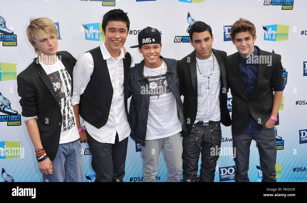 One Direction at the 2012 Do Something Awards at the Barker Hangar in ...