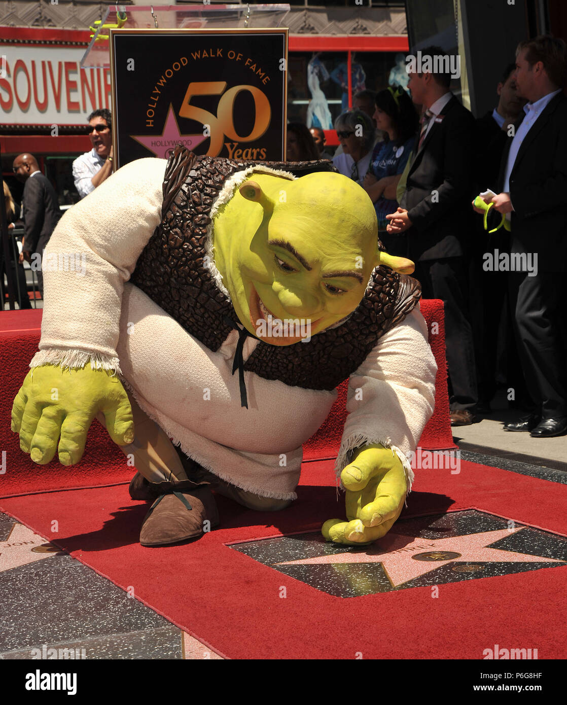 10 Shrek 10 - Shrek Honored with a Star On The Hollywod Walk Of Fame In ...