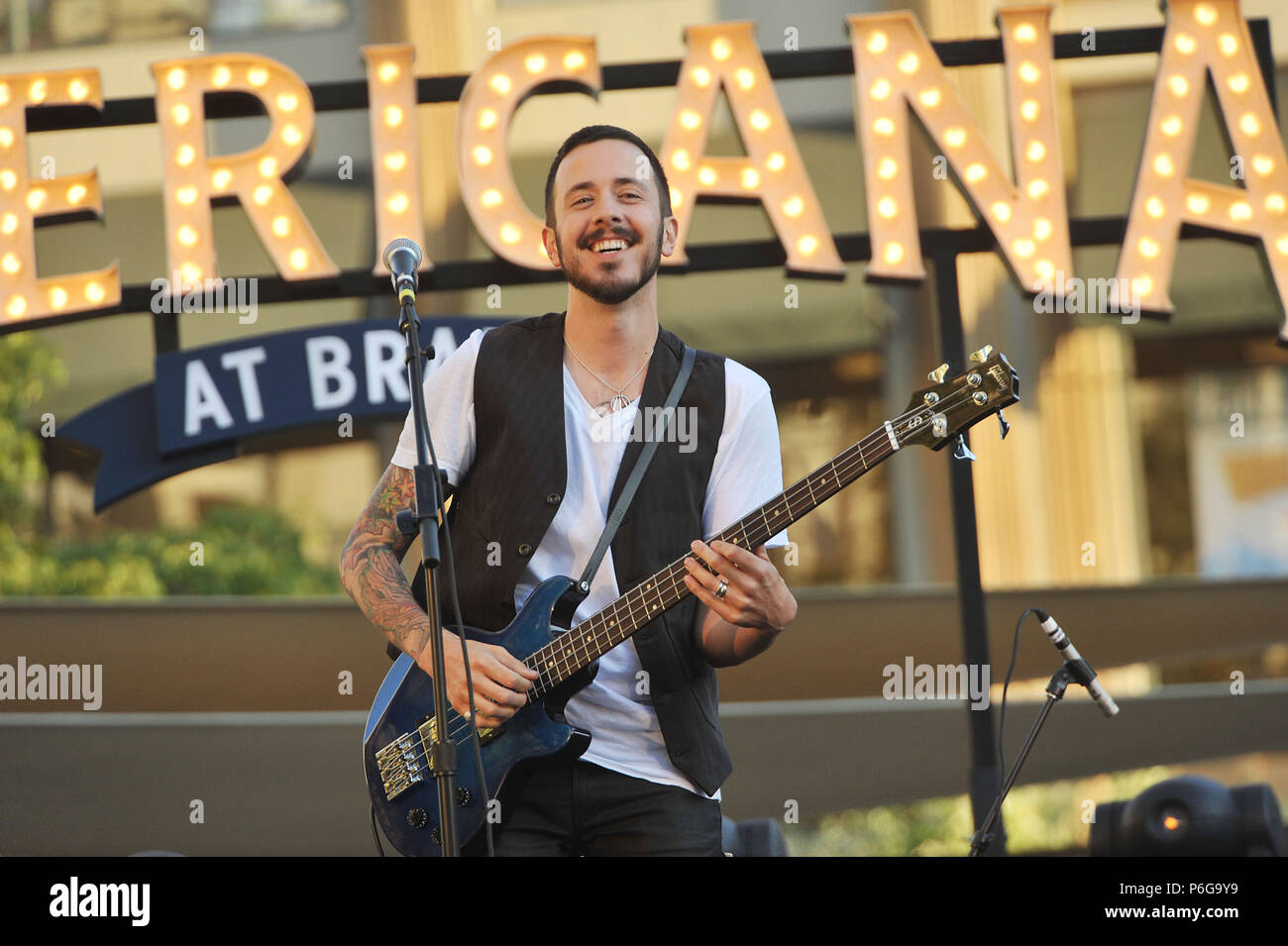 Matt morris hi-res stock photography and images - Alamy