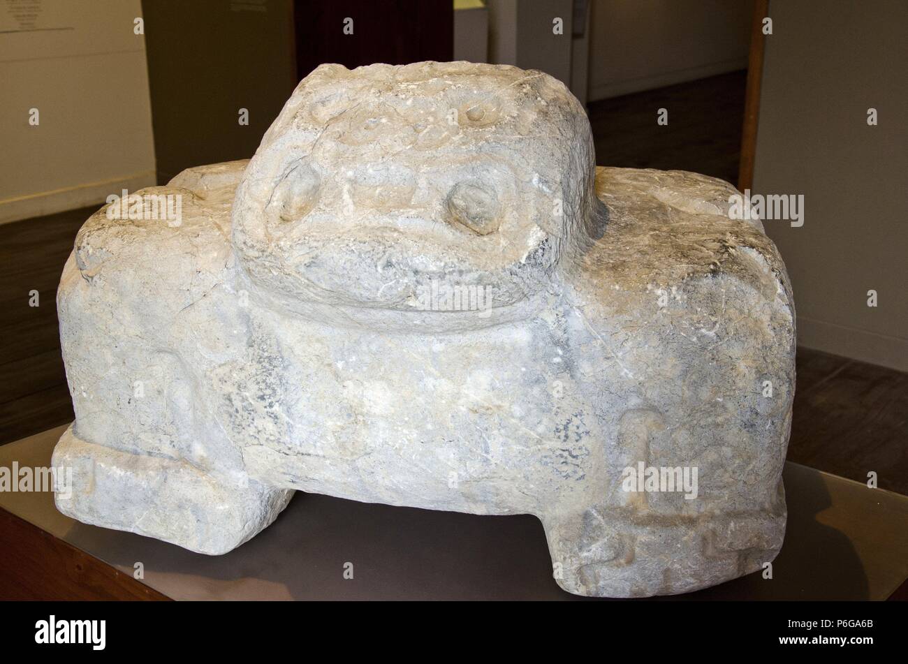 Stone feline from Pacopampa Chavín culture 900 BC-200 BC Perú Stock ...