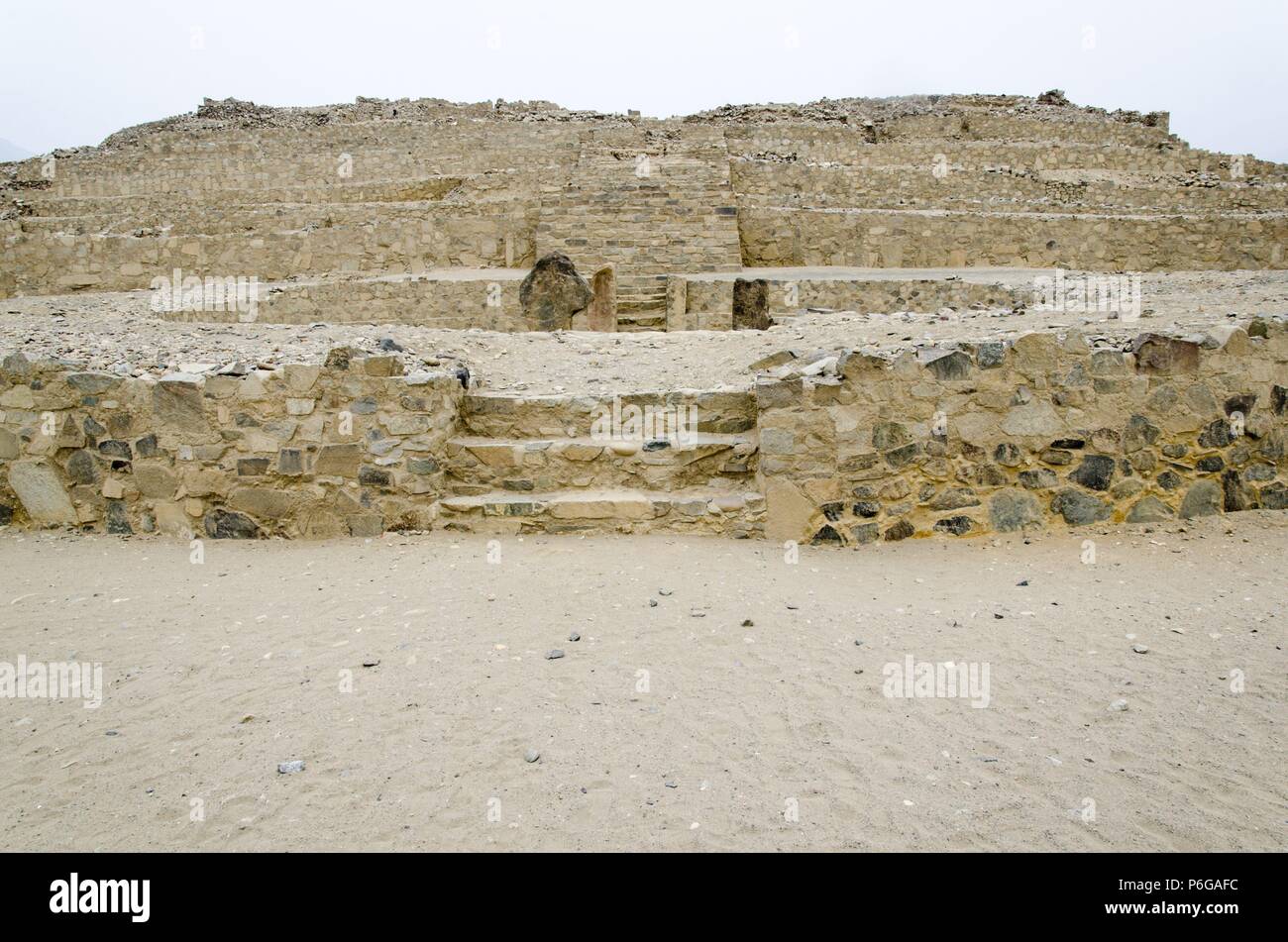 Caral ( 2600 BCE and 2000 BCE) the most ancient city of the Americas ...