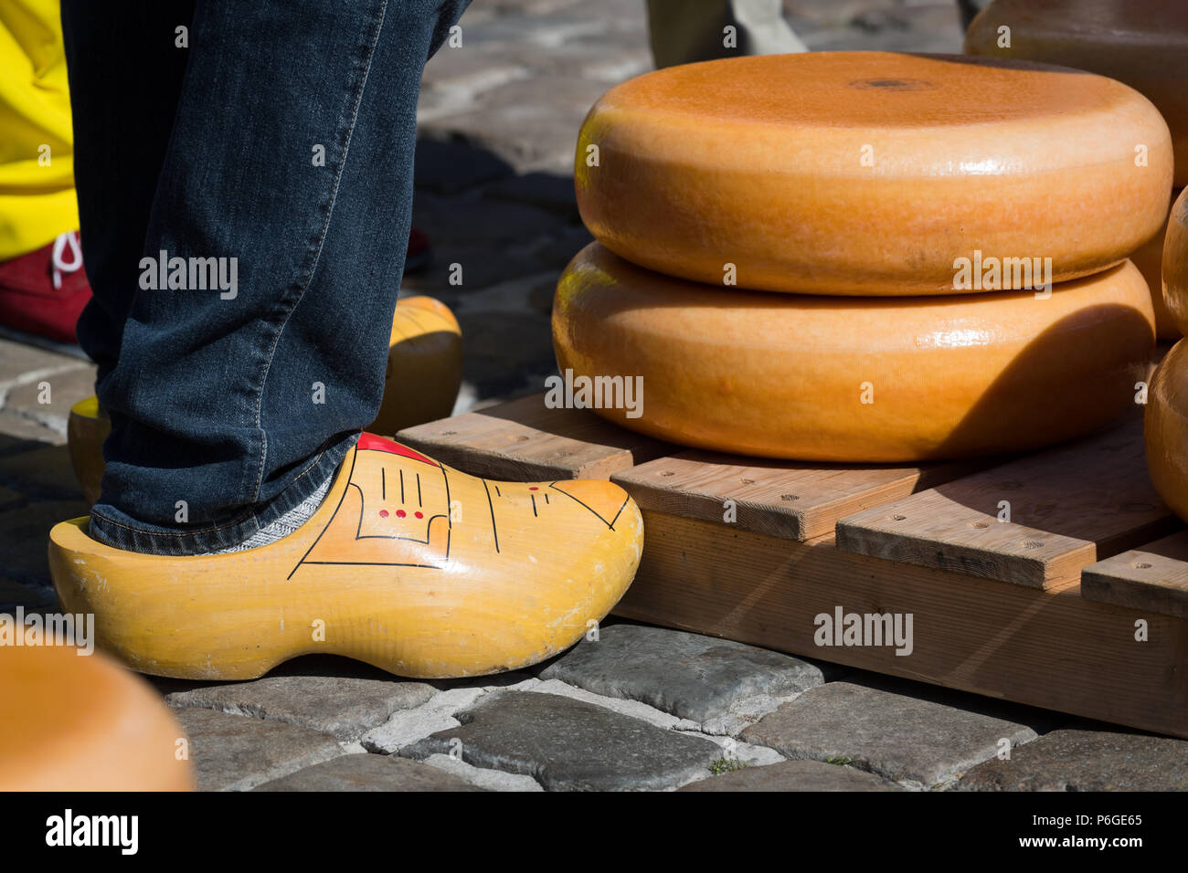 Dutch clogs production hi-res stock photography and images - Alamy