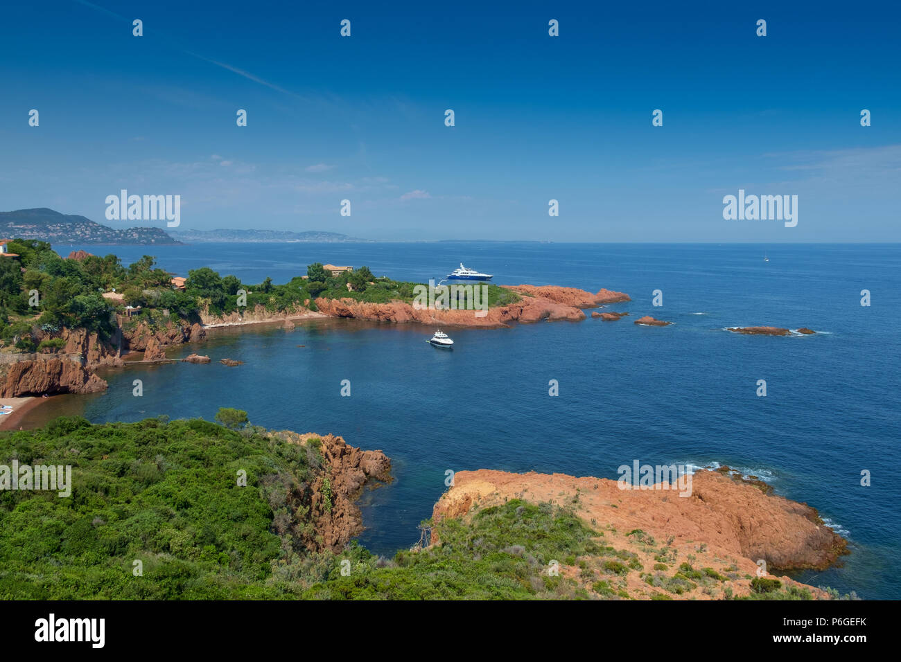 Saint raphael france beach hi-res stock photography and images - Alamy