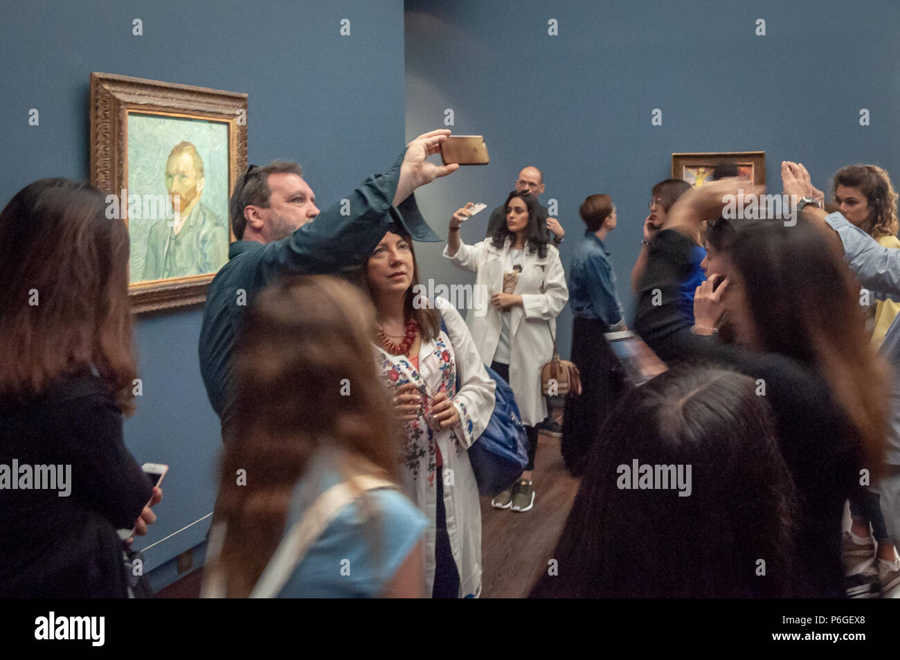 Consumerism history hi-res stock photography and images - Alamy
