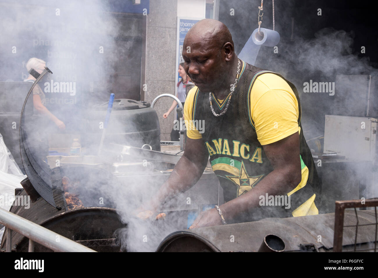 Jamaican jerk chicken grill hi-res stock photography and images - Alamy