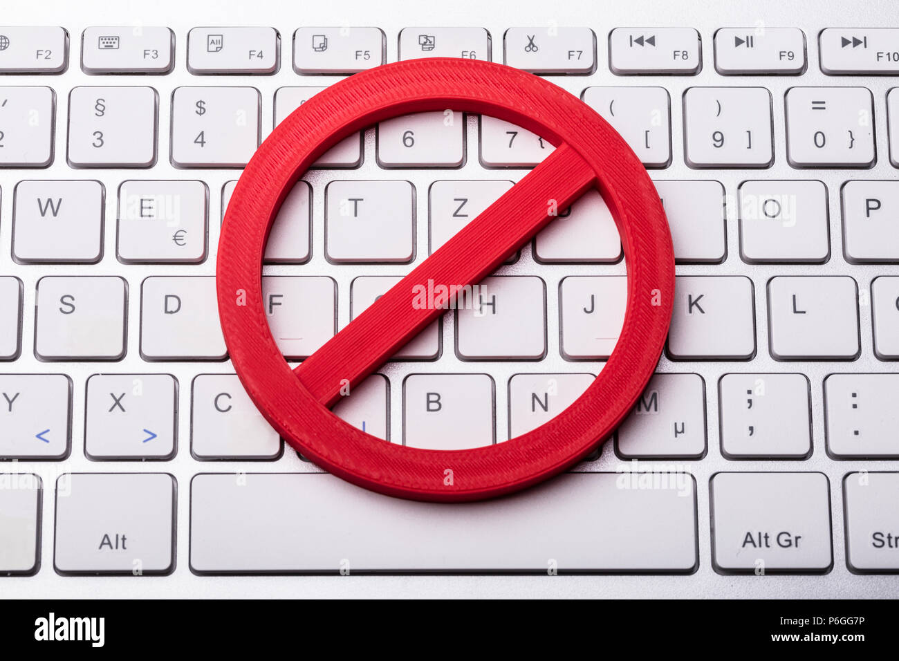 Computer sign hi-res stock photography and images - Alamy