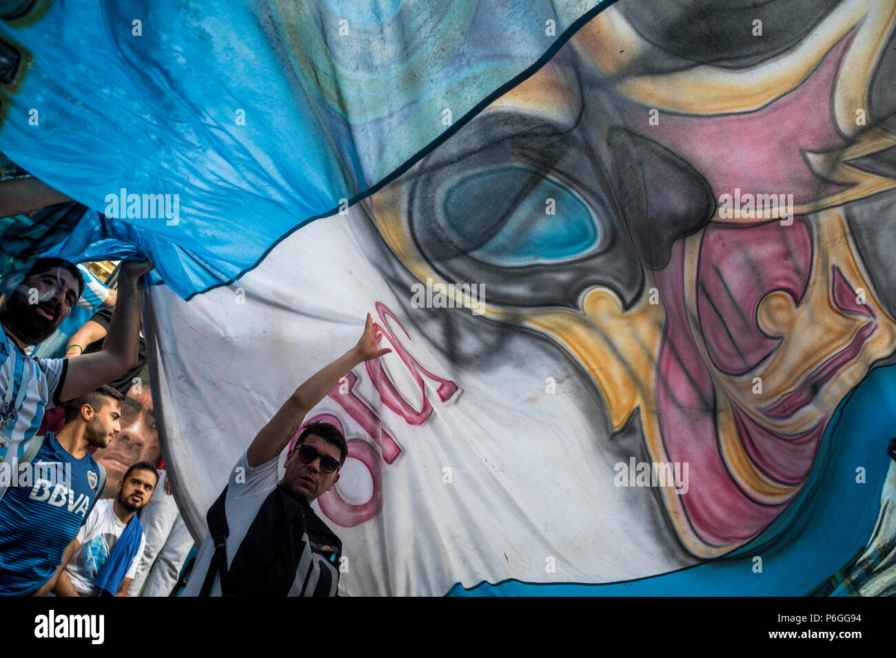 Blue fans cheering hi-res stock photography and images - Alamy