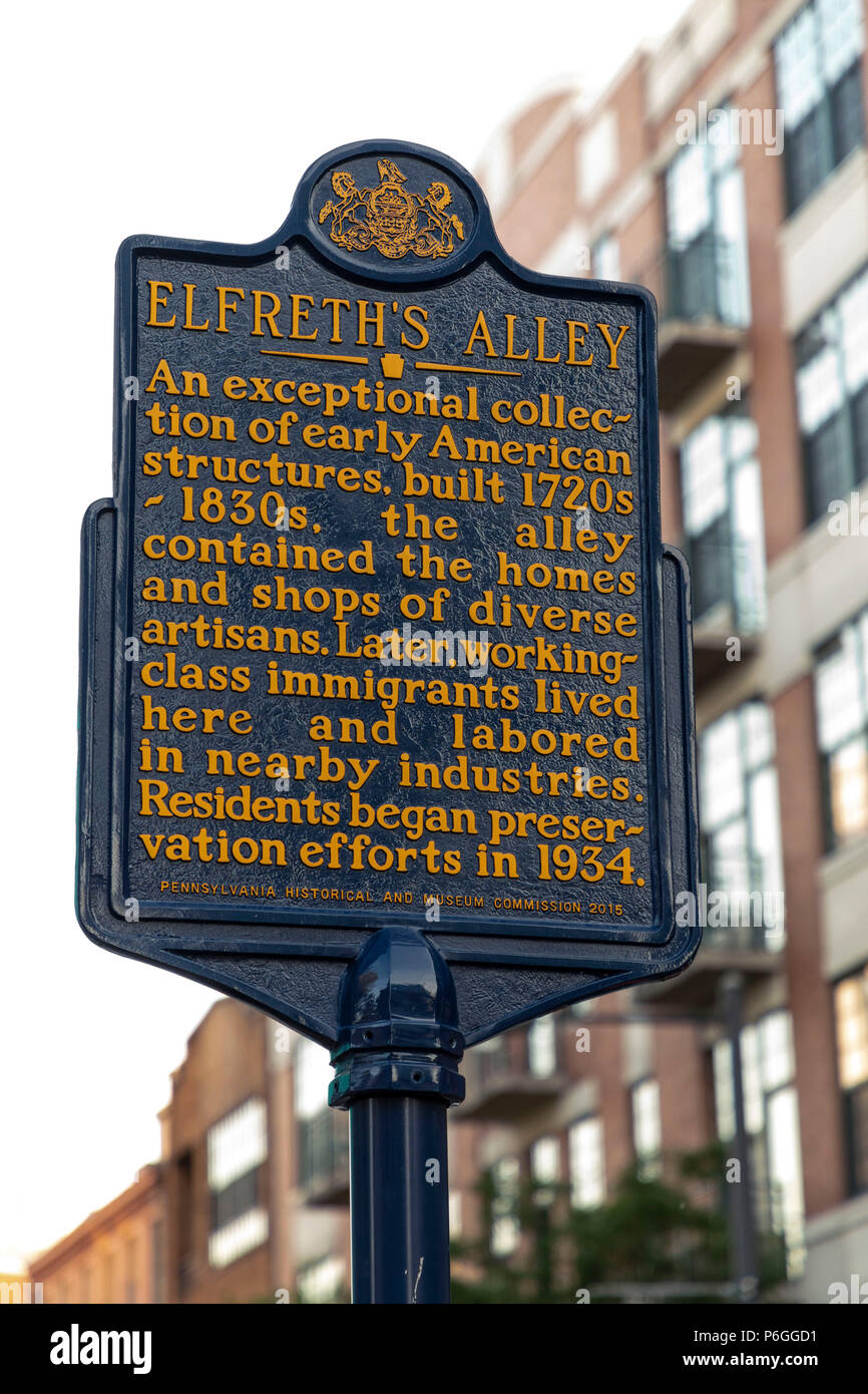 Elfreth's Alley, Philadelphia, USA Stock Photo - Alamy