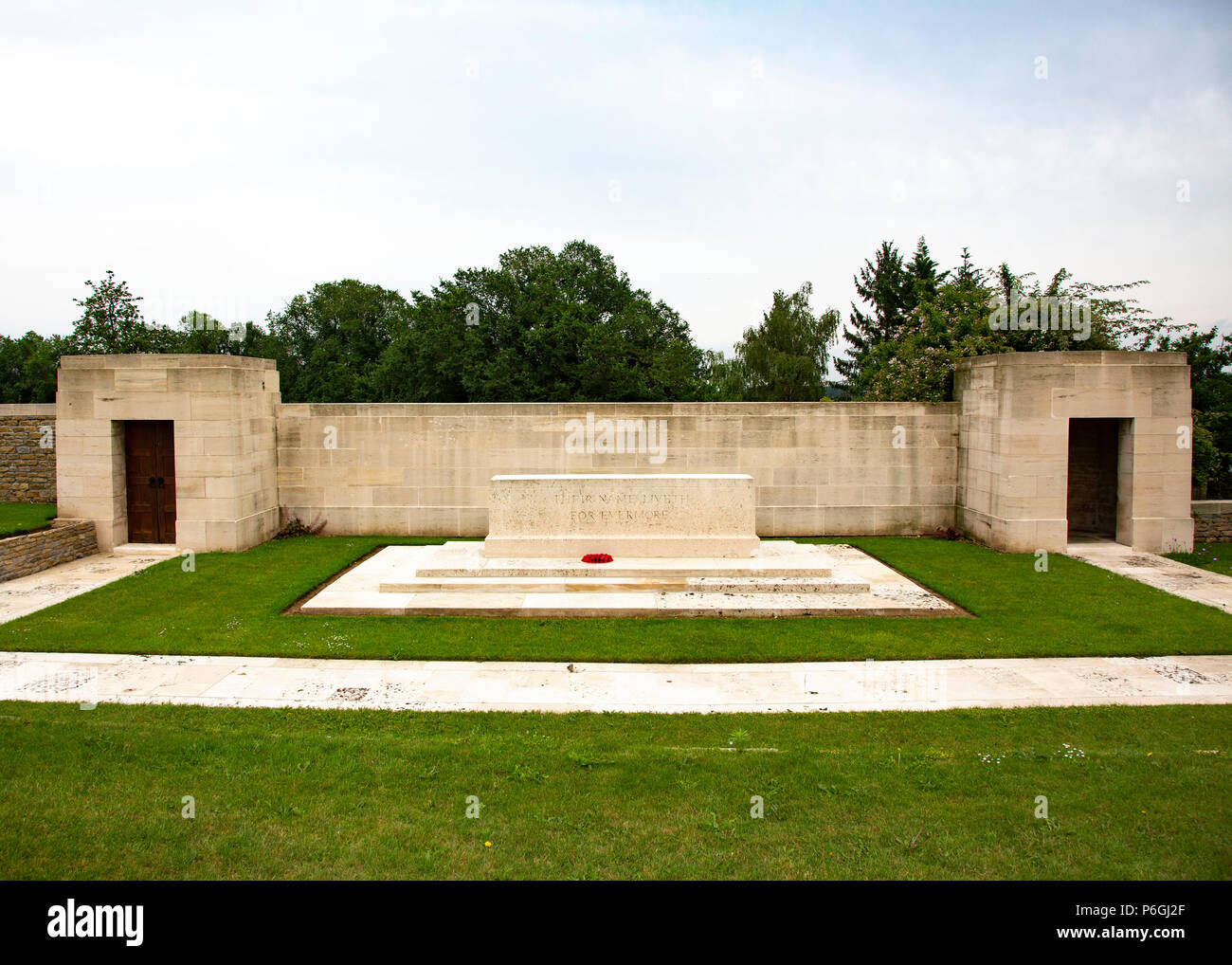 Corbie stone hi-res stock photography and images - Alamy