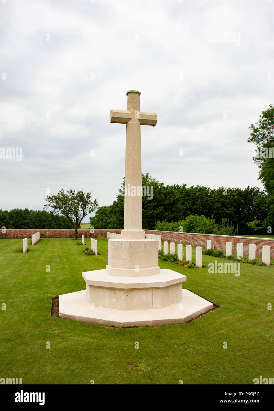 Calvaire cemetery hi-res stock photography and images - Alamy