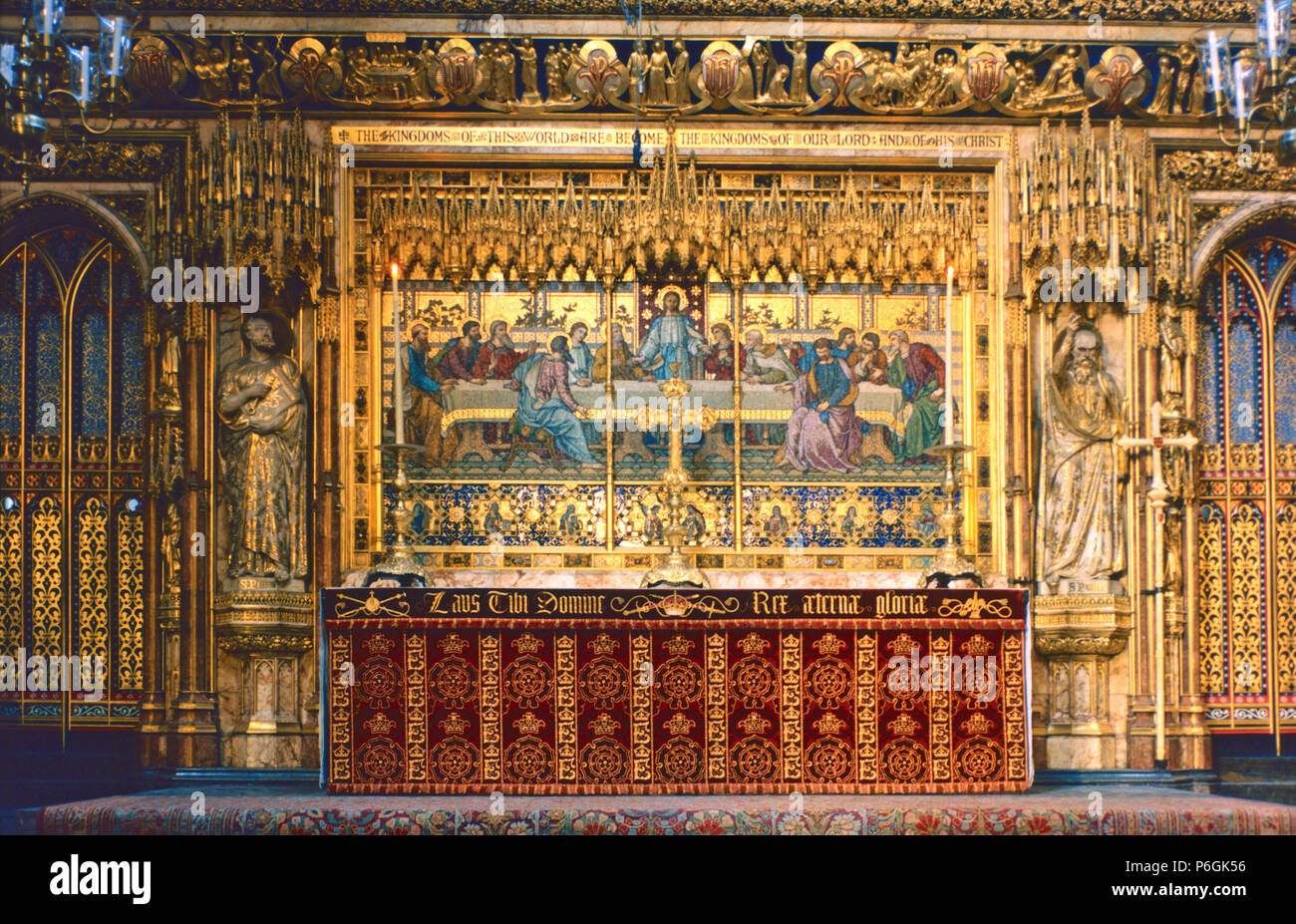 High altar westminster abbey london hi-res stock photography and images ...