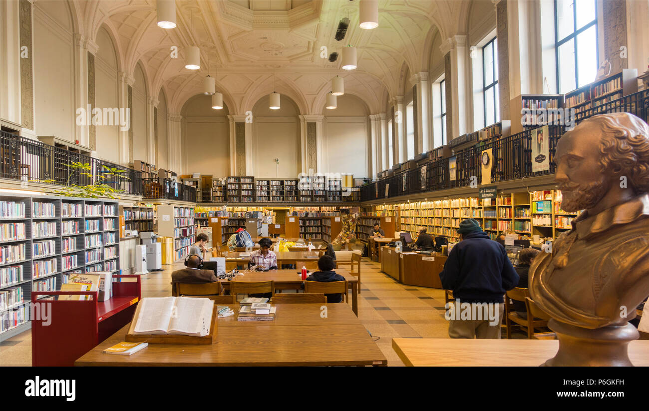 Free Library of Philadelphia in Pennsylvania Stock Photo - Alamy