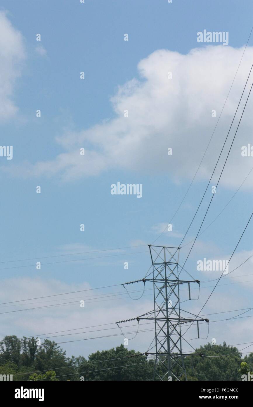 Multiple power lines hi-res stock photography and images - Alamy