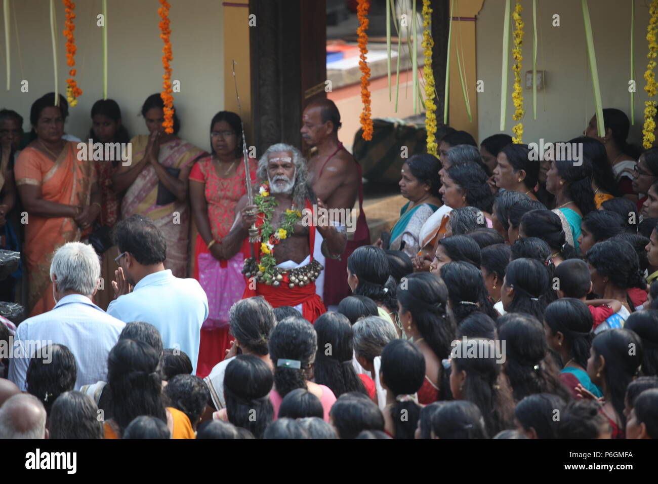 para eduppu is a custom popular in kerala bhagavathi temples ...